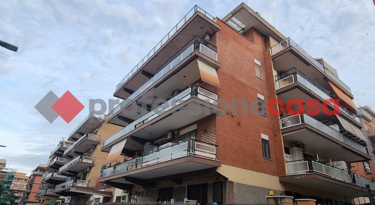 Appartamento in vendita a Pomezia