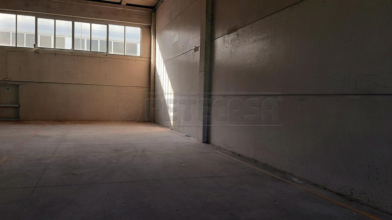 Capannone in vendita a Vicenza