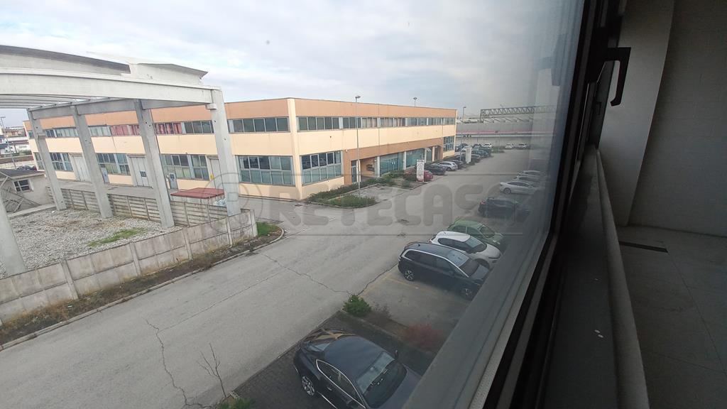 Capannone in vendita a Vicenza