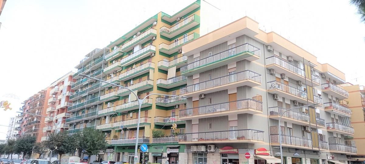 Appartamento in vendita a Bari
