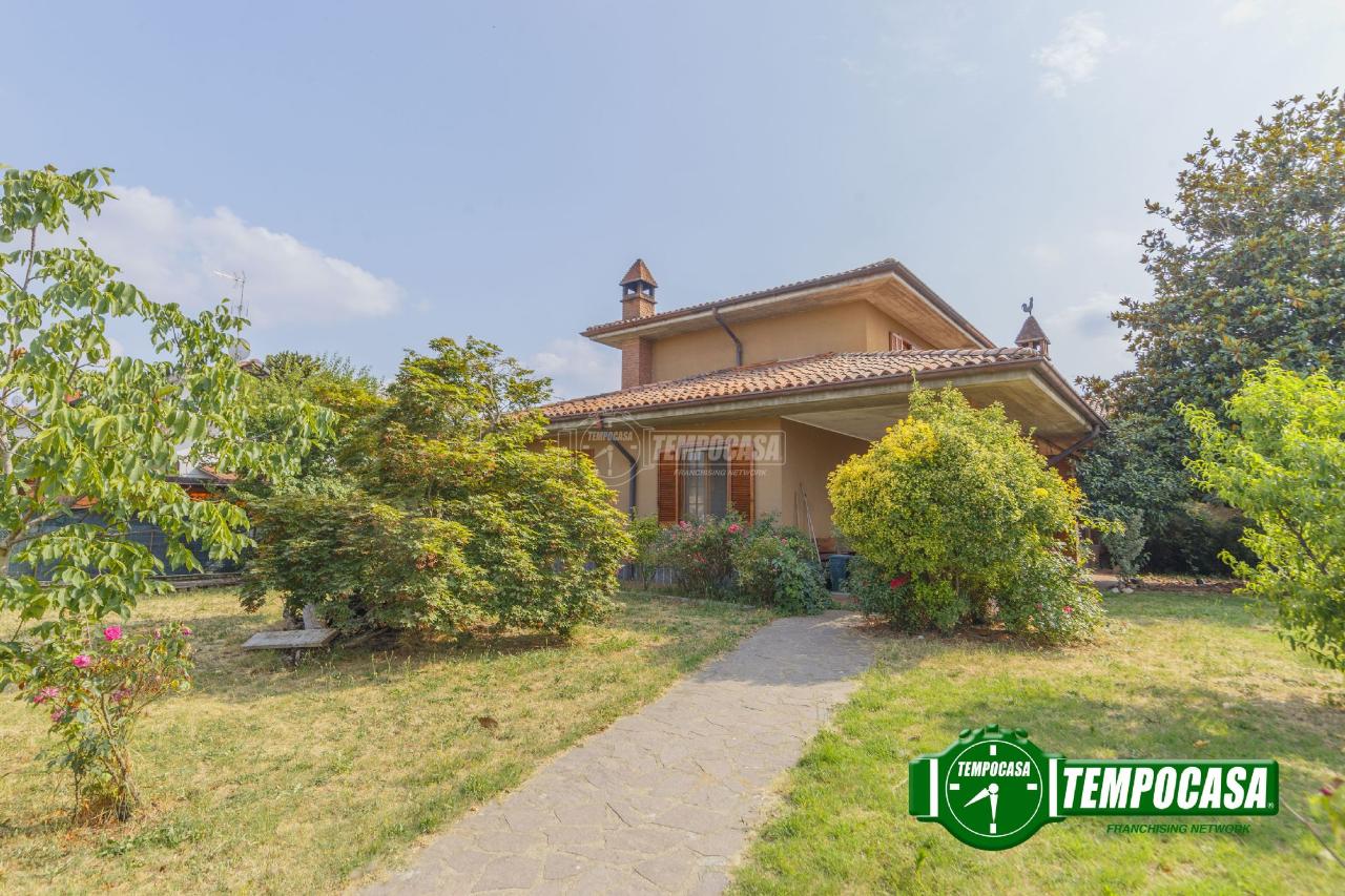 Villa in vendita a Trivolzio