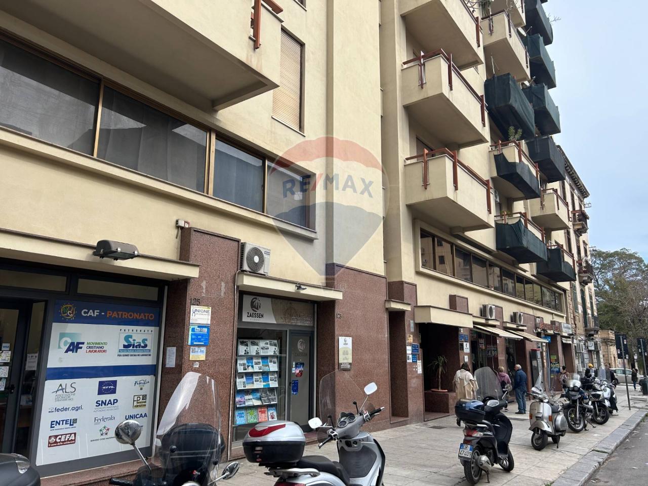 Negozio in affitto a Palermo