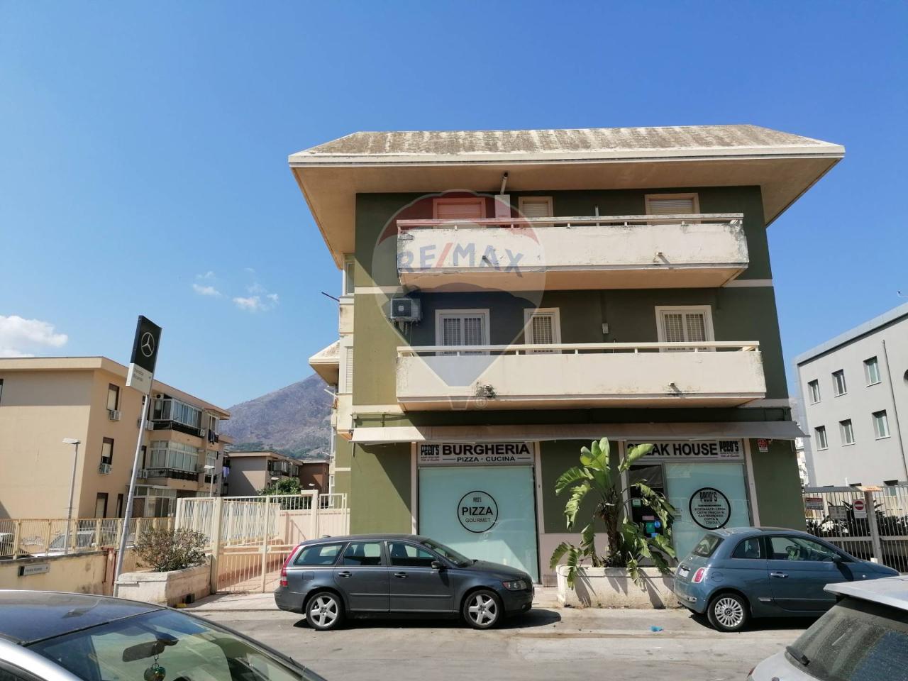 Negozio in vendita a Palermo