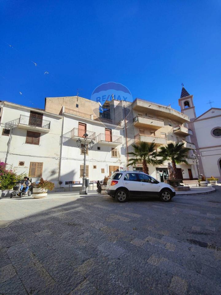 Appartamento in vendita a Ciminna