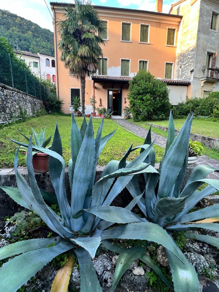 Villa in vendita a Valdobbiadene