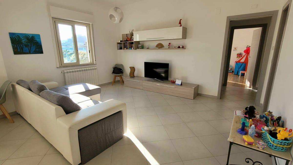 Appartamento in vendita a Rometta