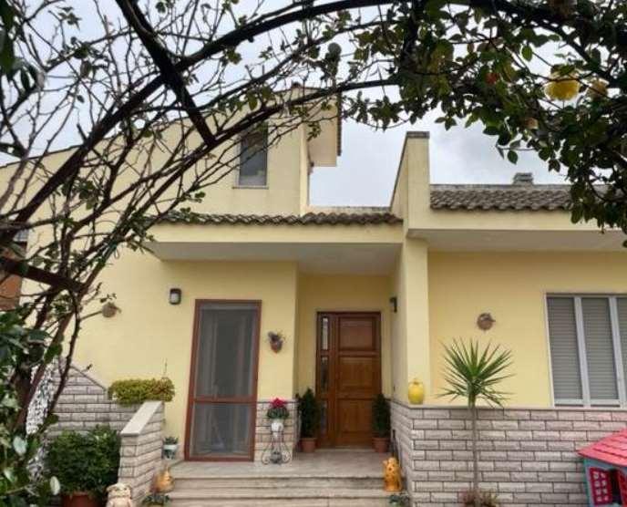 Villa unifamiliare in vendita a Lecce