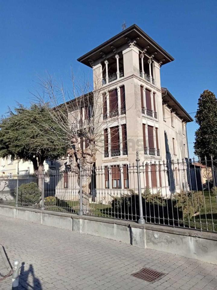 Villa in vendita a Piadena Drizzona