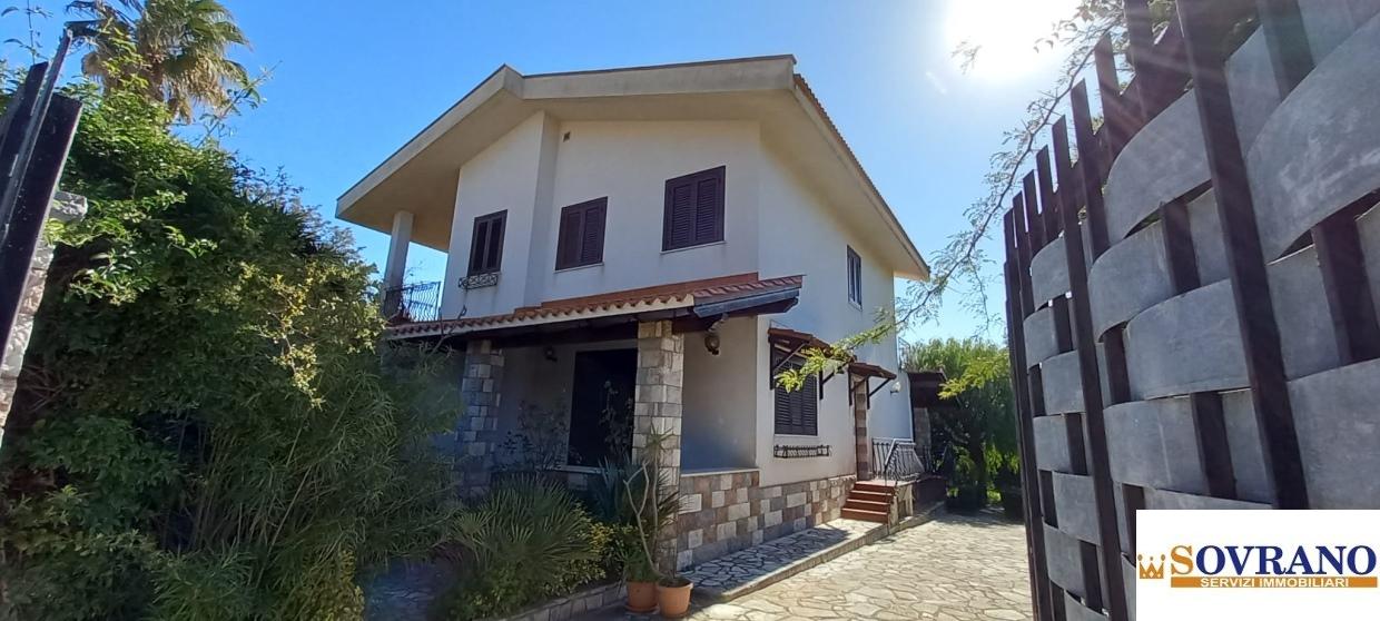 Villa in vendita a Terrasini
