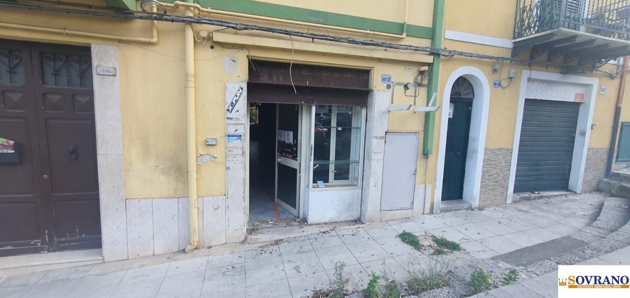 Negozio in affitto a Palermo