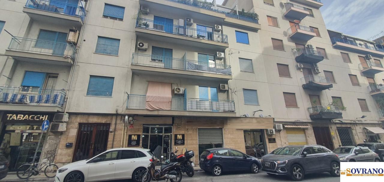 Negozio in affitto a Palermo