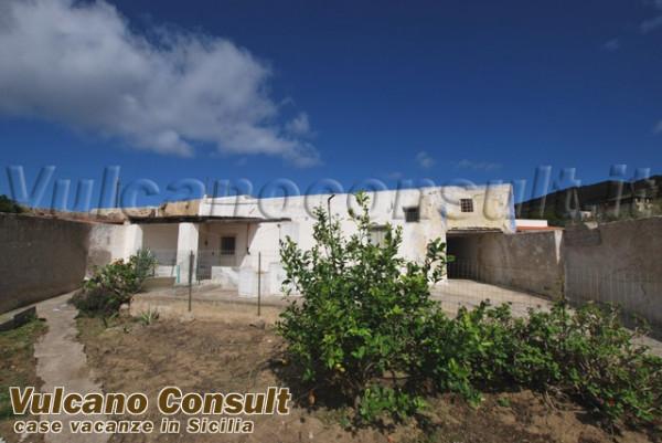 Baglio in vendita a Lipari