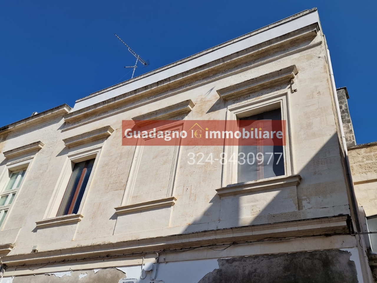 Palazzo in vendita a Lecce