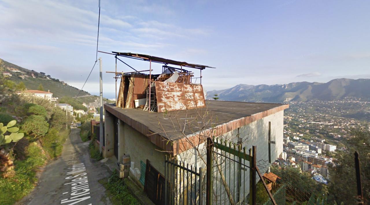 Magazzino in vendita a Monreale