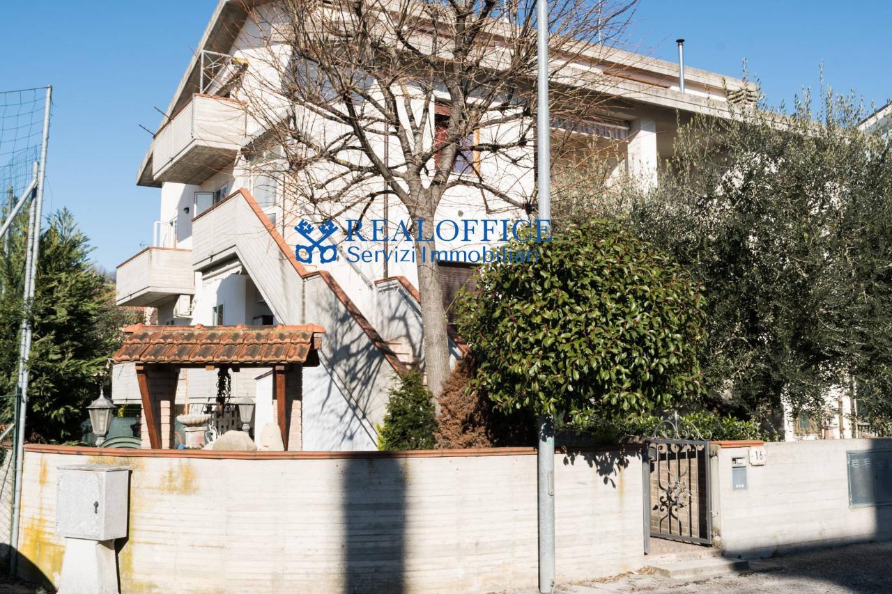 Appartamento in vendita a Vallefoglia