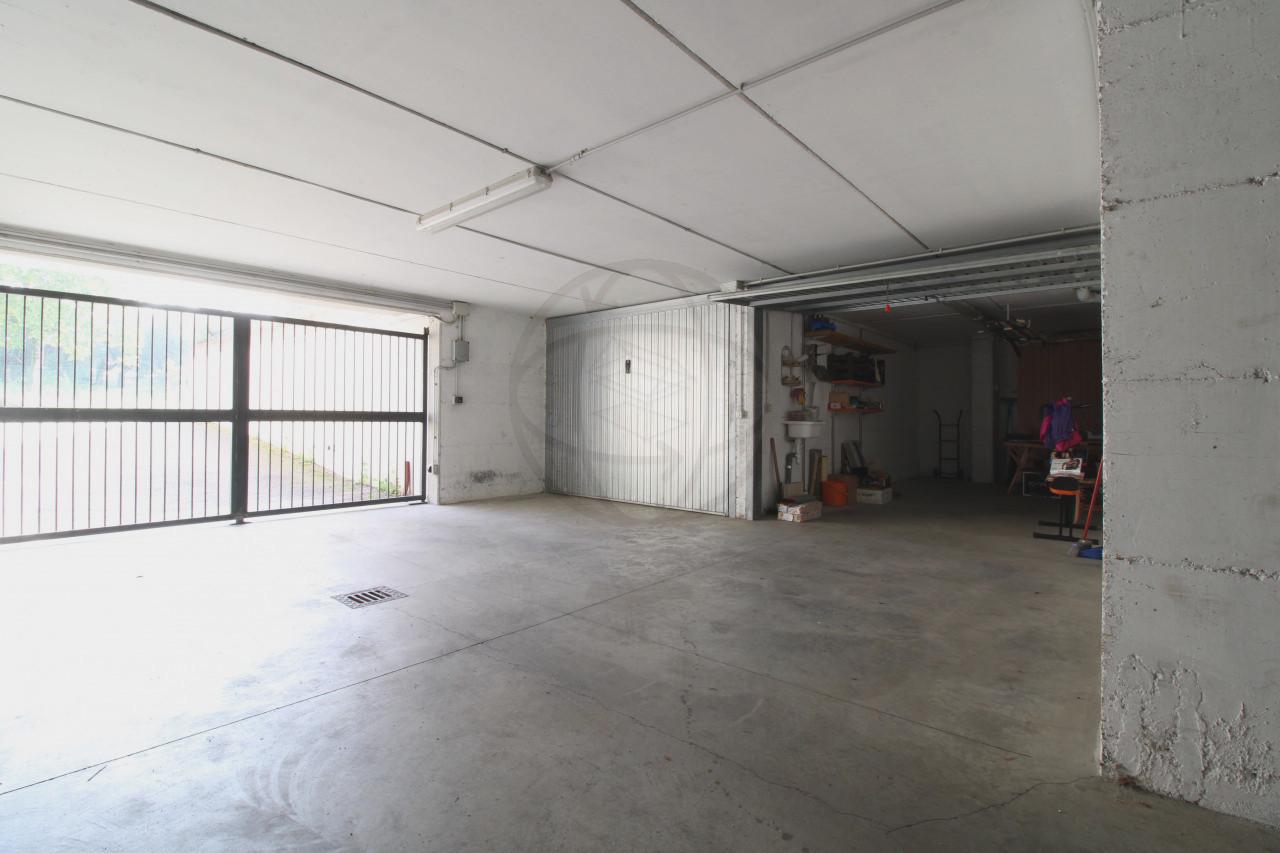 Garage in vendita a Terni