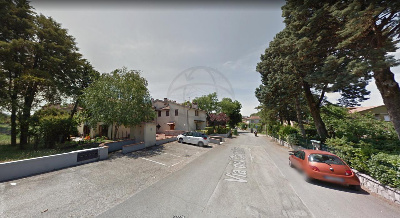 Garage in vendita a Terni