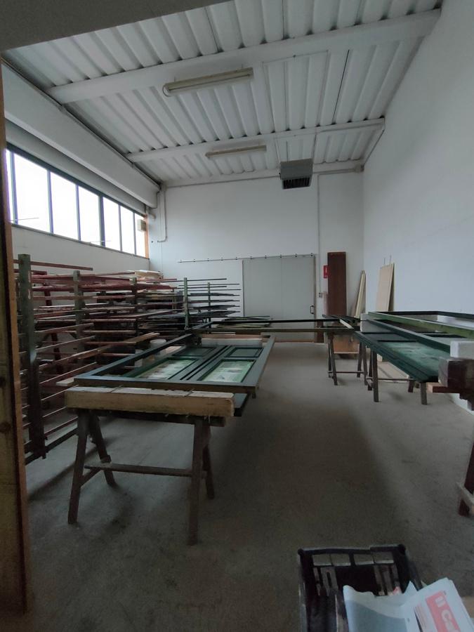 Capannone in vendita a Gavello