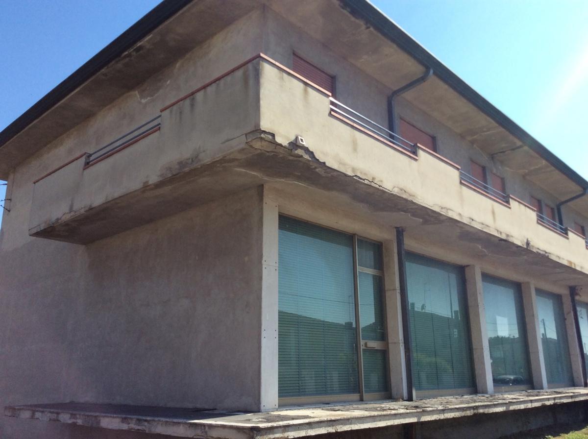 Negozio in vendita a Ceregnano