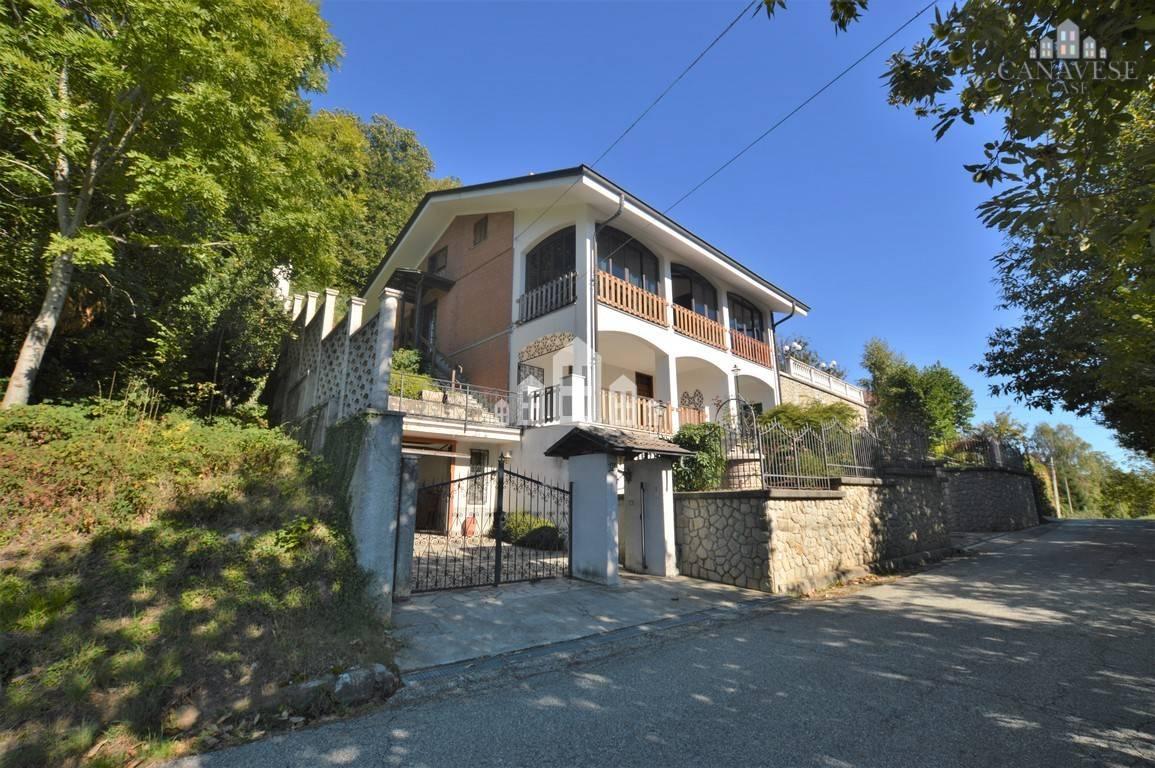 Casa indipendente in vendita a Pont Canavese