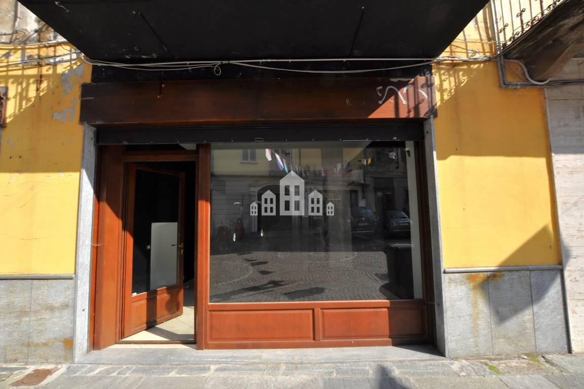 Negozio in affitto a Cuorgne'