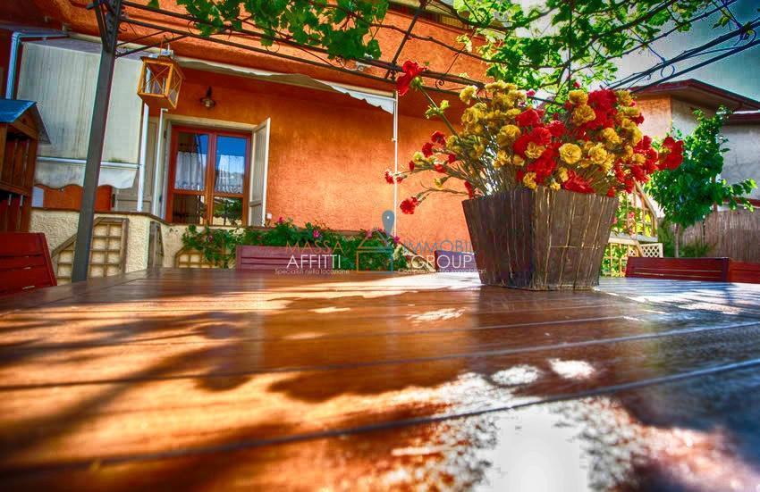 Villa a schiera in vendita a Montignoso