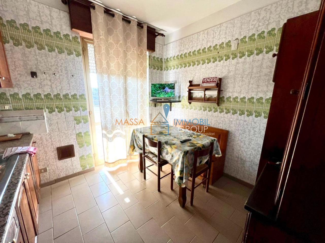 Appartamento in vendita a Massa