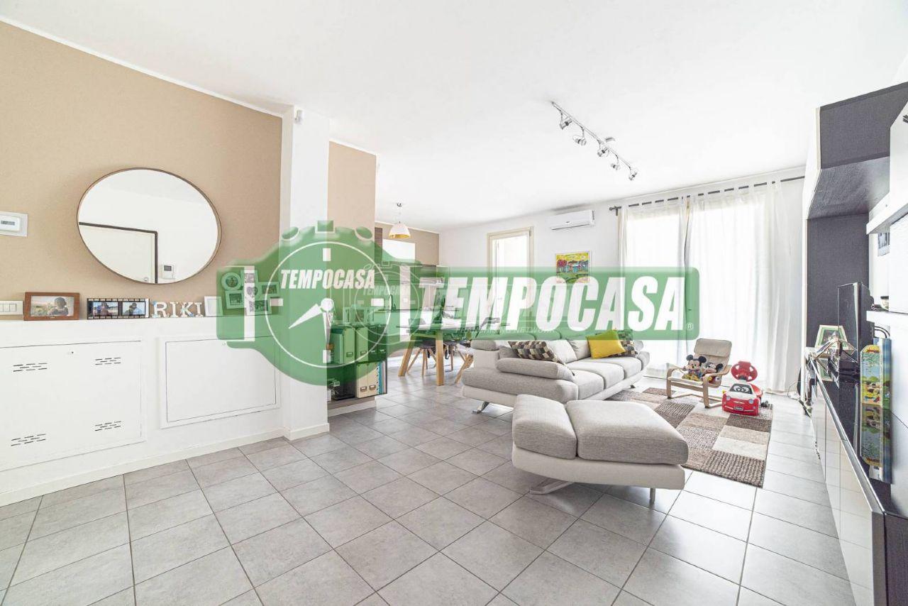 Appartamento in vendita a Bussolengo