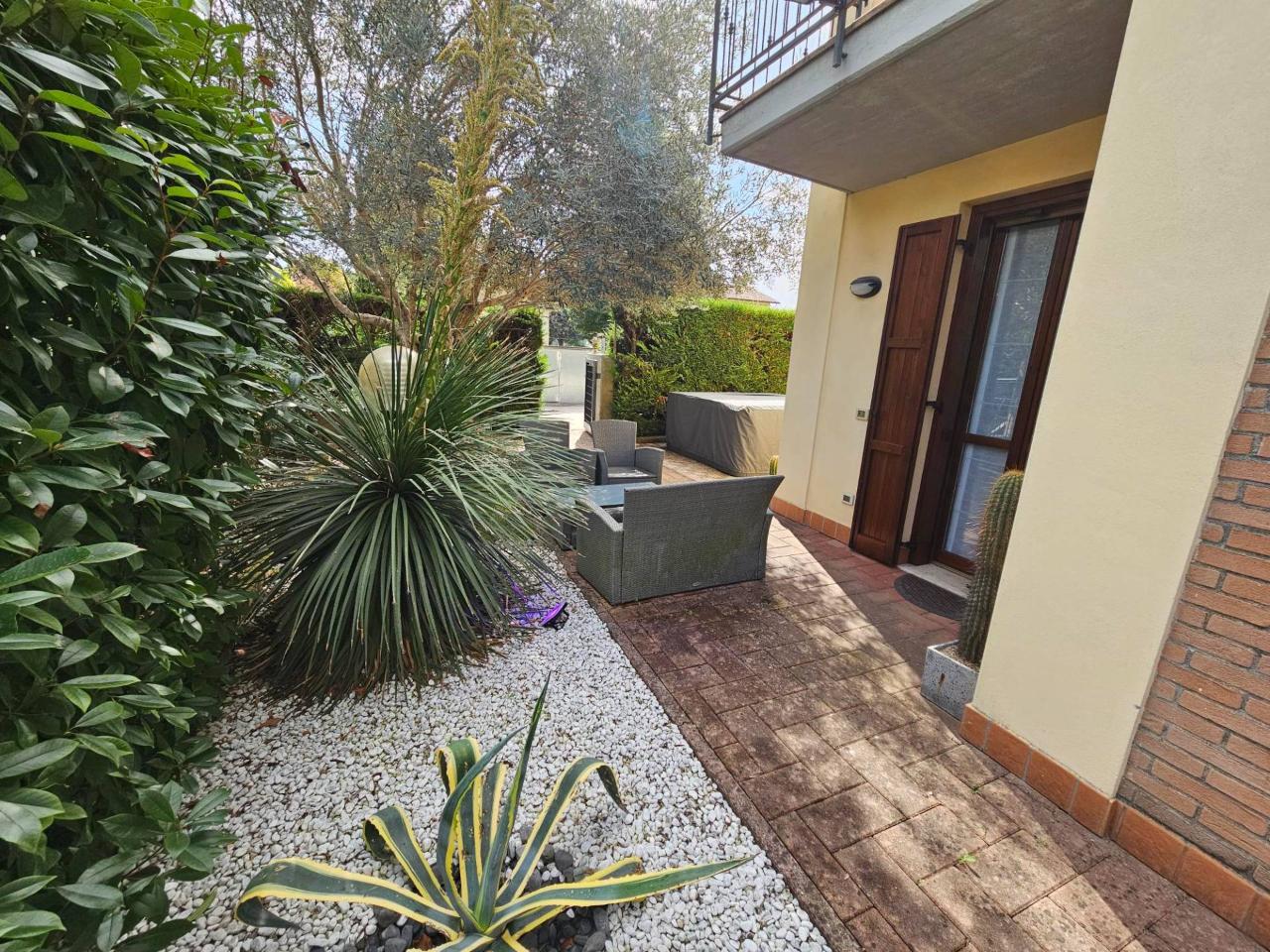 Villa in vendita a Mirandola