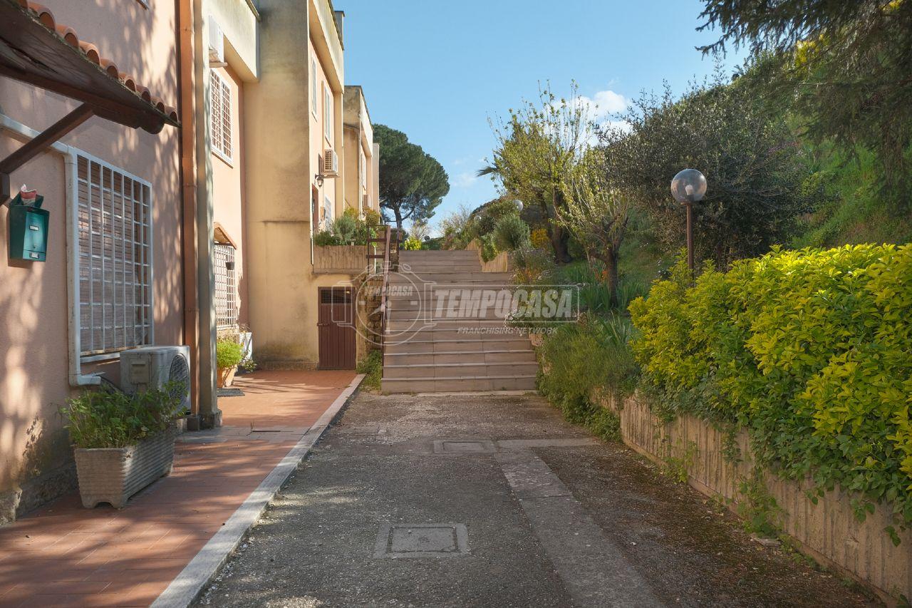 Trilocale, Campagnano di Roma