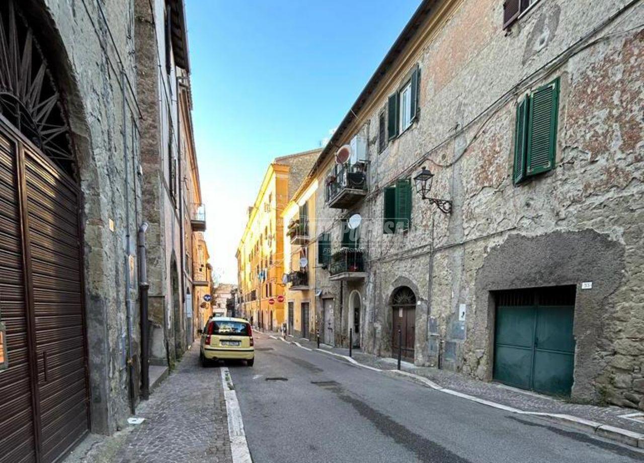 Appartamento in vendita a Campagnano Di Roma