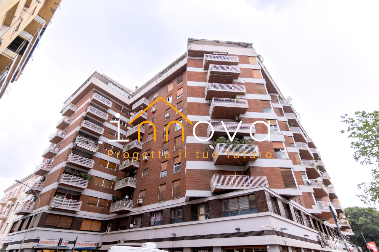 Magazzino in vendita a Palermo