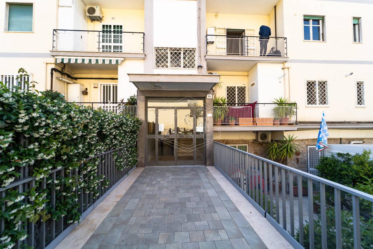 Appartamento in vendita a Napoli