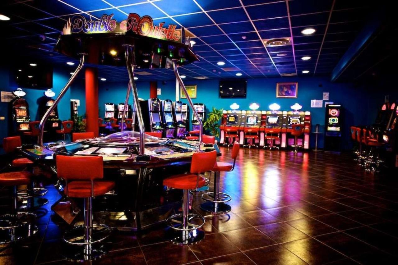 Negozio in affitto a Tortona