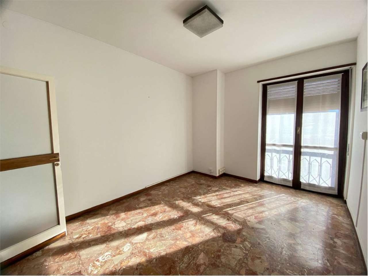 Ufficio in affitto a Alessandria