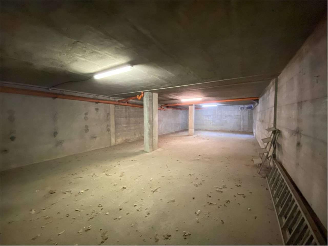 Negozio in vendita a Alessandria