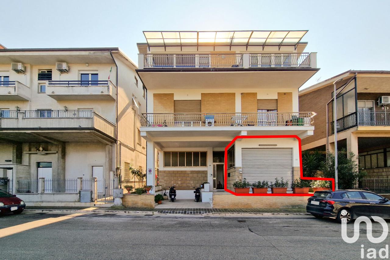 Laboratorio in vendita a Porto Sant'Elpidio