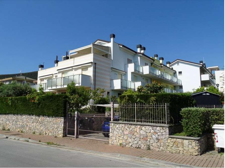 Appartamento in vendita a Borghetto Santo Spirito