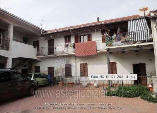 Appartamento in vendita a Borgolavezzaro