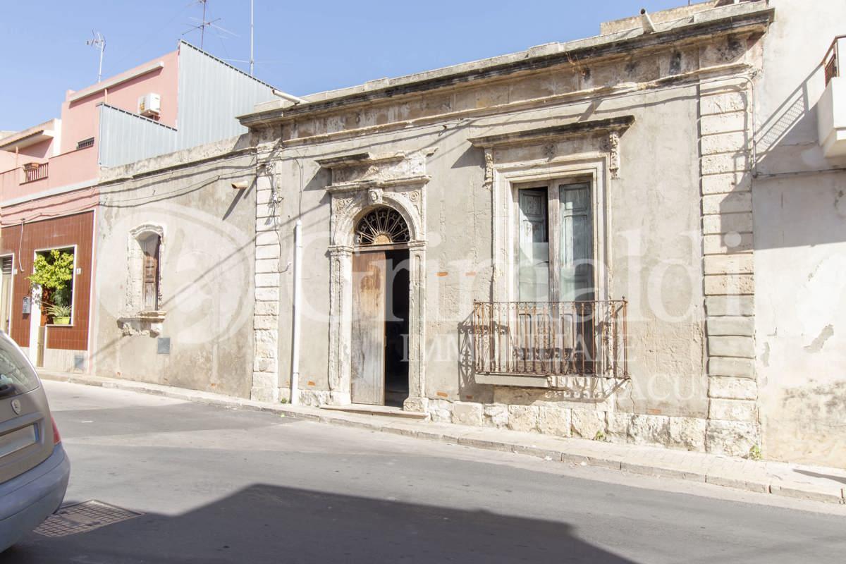 Casa indipendente in vendita a Avola