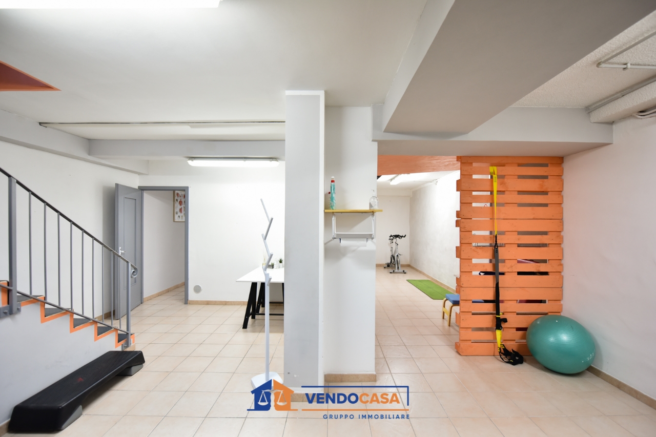 Immobile commerciale in vendita a Moncalieri