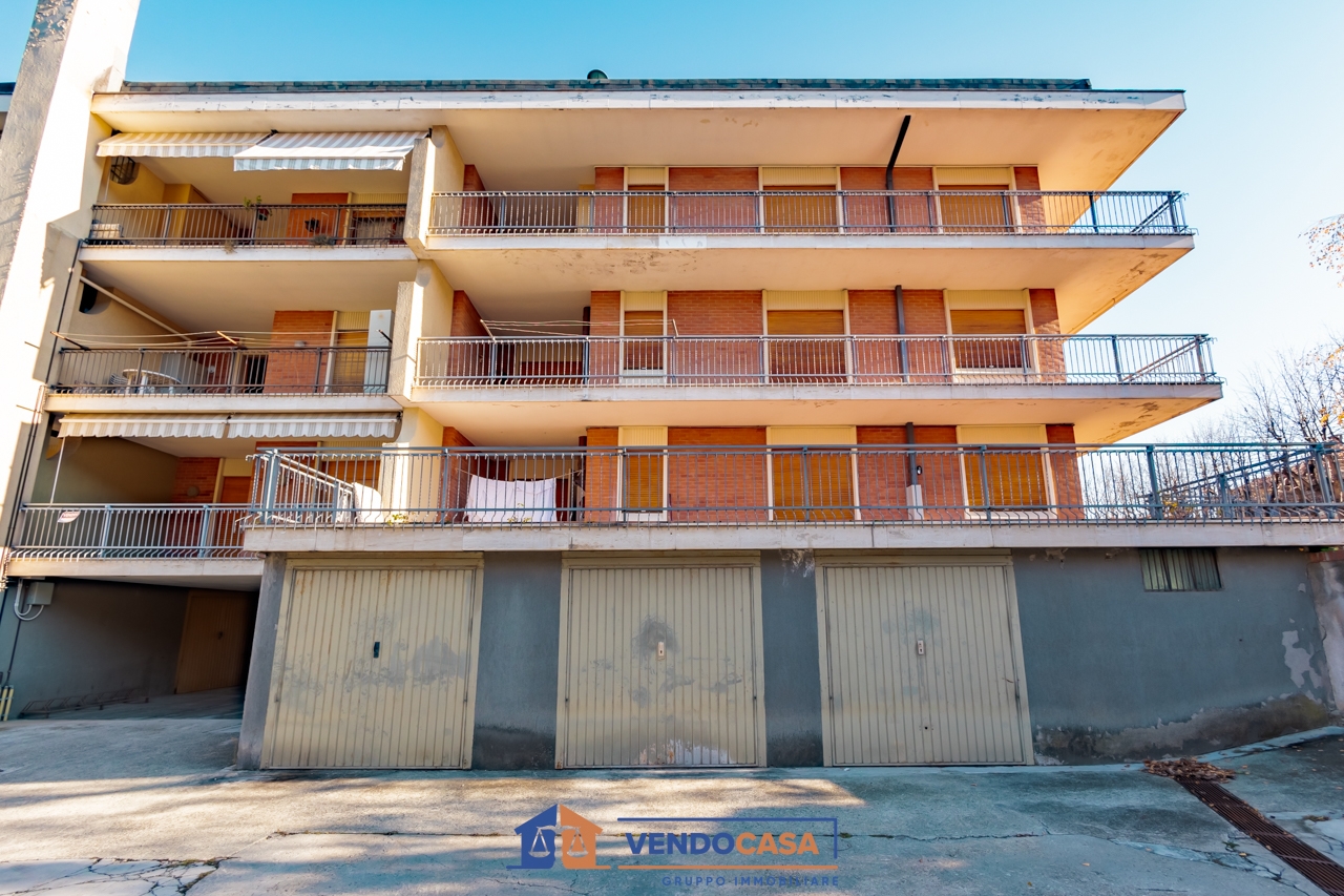 Box in vendita a Dronero