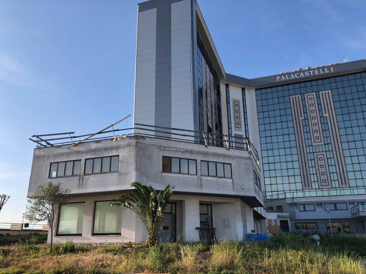 Negozio in affitto a Pomezia