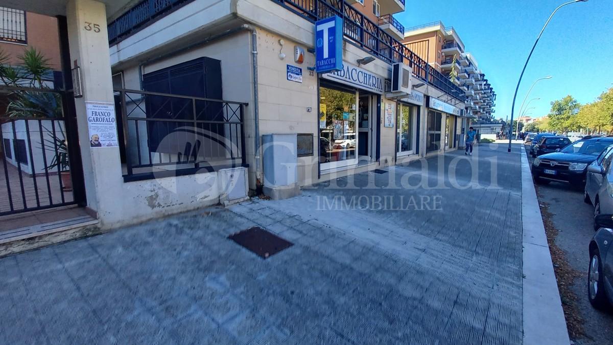 Negozio in vendita a San Severo