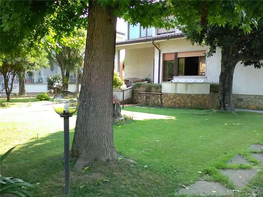 Villa in vendita a Pietrasanta