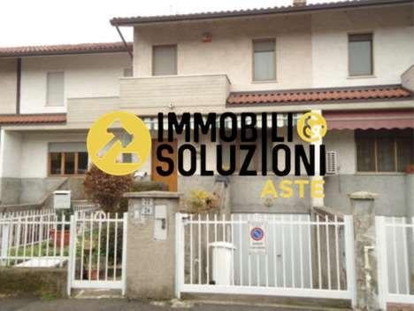 Appartamento in vendita a Trezzano Sul Naviglio