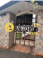 Garage - Posto auto in vendita a Cusago