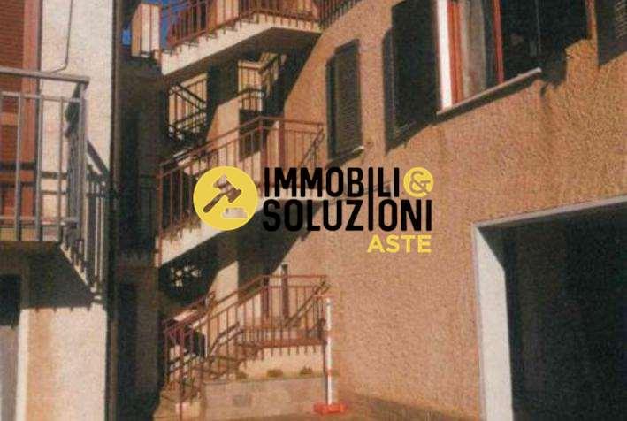 Appartamento in vendita a Bisuschio