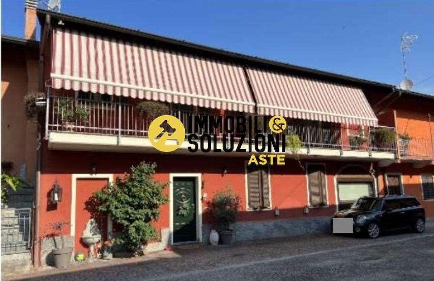 Appartamento in vendita a Cardano Al Campo