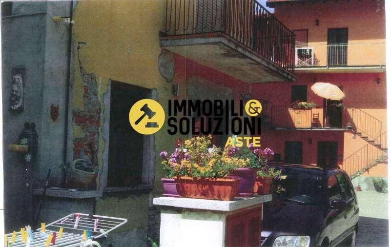 Porzione di casa in vendita a Taino